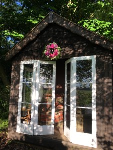 Six on Saturday – My Tribute to David Austin | Bramble Garden