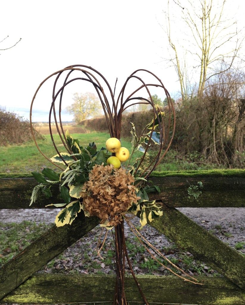 Turning Garden Twigs into Christmas Decorations | Bramble Garden